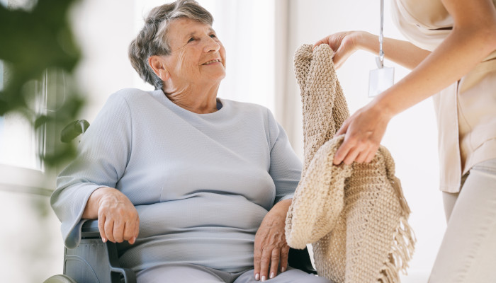 What’s the Ideal Room Temperature for Elders? | McCoy Components